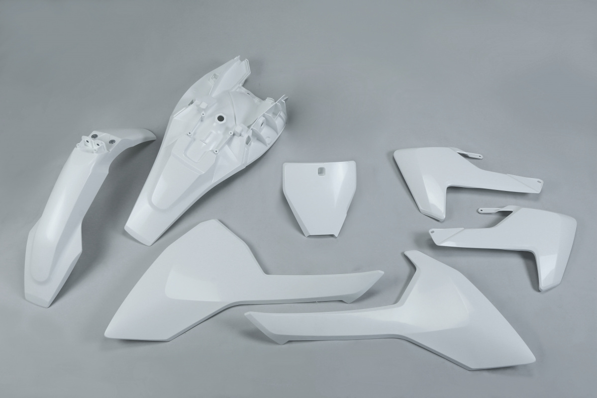Plastic Kit OEM Color 18-22 - Ufo Plast - Ufo Plast United States / World
